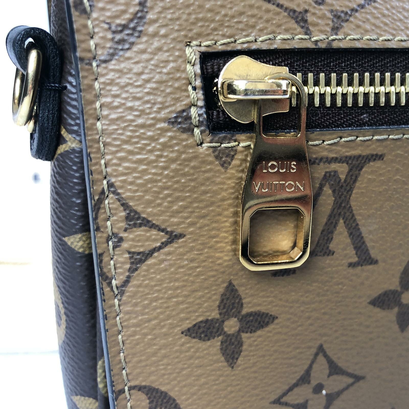 Lv Reverse Monogram Metis | semashow.com